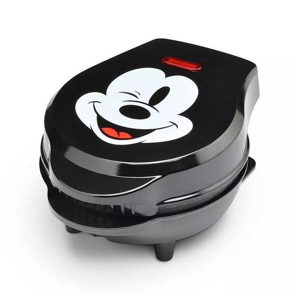 Disney | Kitchen | Disneys Mickey Mouse Waffle Maker Creates A 4in ...